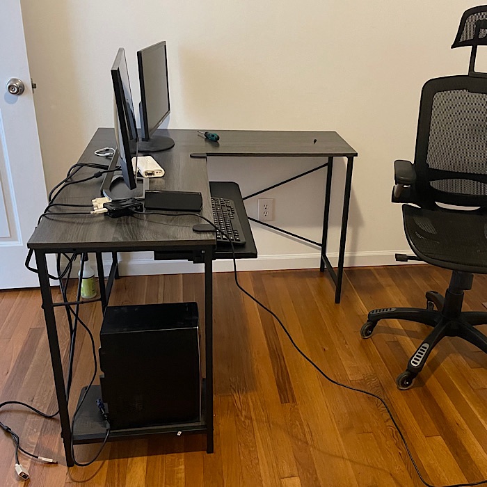 Figured Out How to Put Together Bruce’s Computer Desk – Blackberry ...
